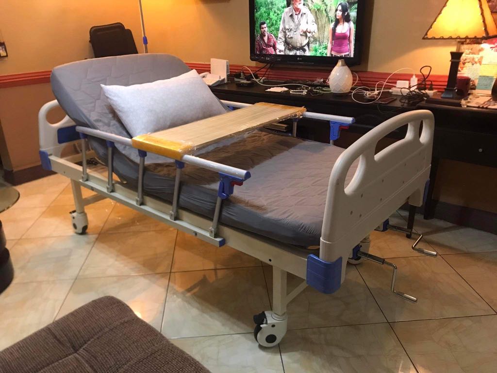 Reclinable Bed like in Hospital, Health & Nutrition, Assistive ...