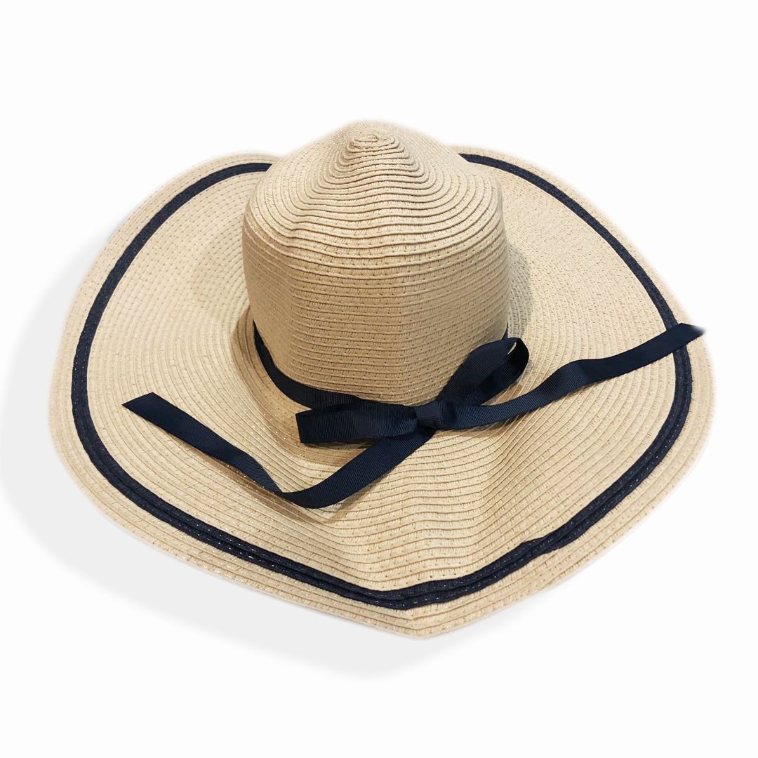 Rochas Capelin Hat, Men's Fashion, Watches & Accessories, Caps & Hats ...