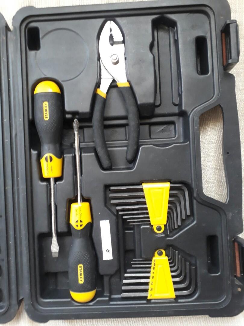 Stanley tool kit"Stanley home owner's tool kit"Stanley" legit ...