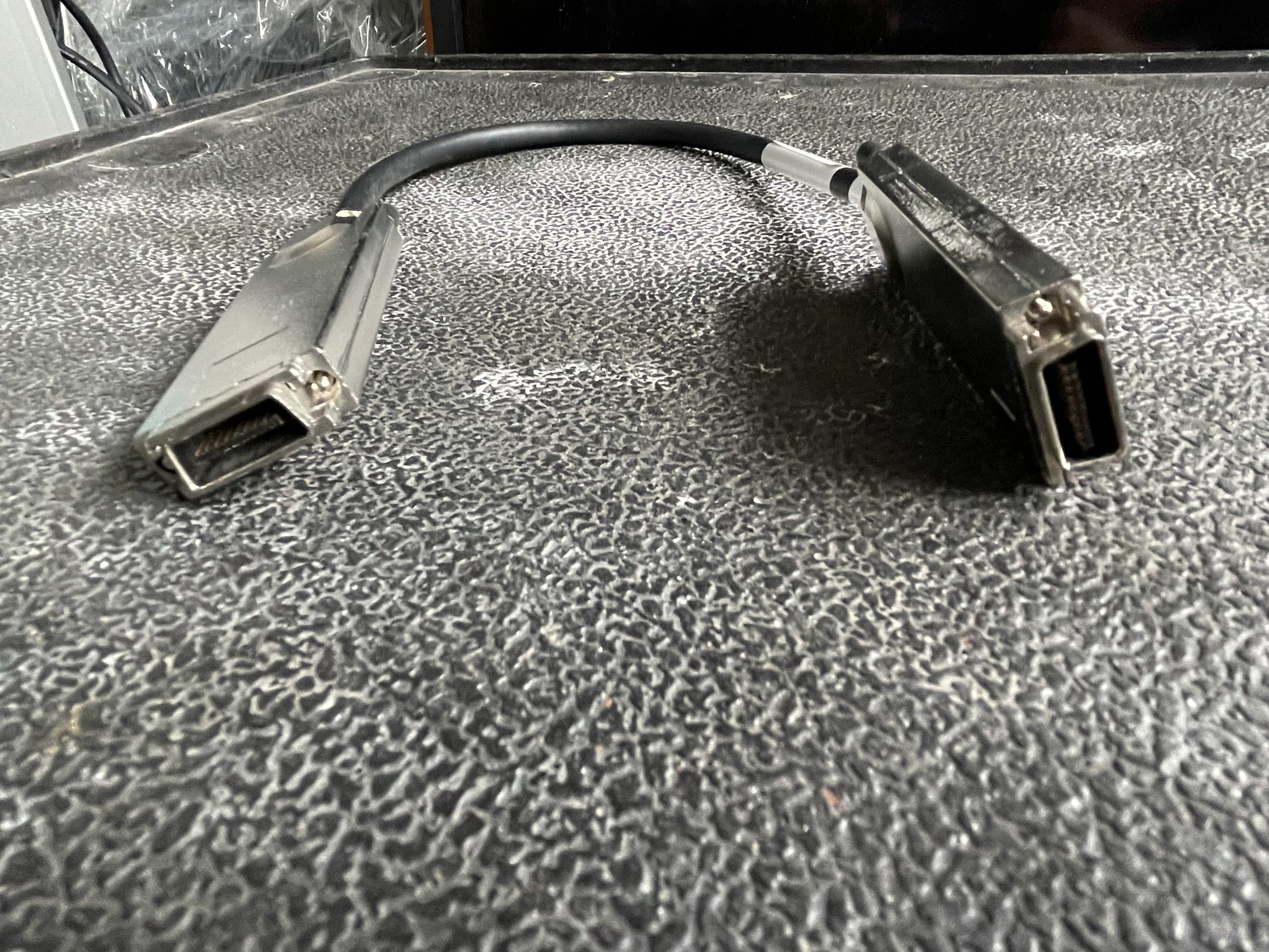 Alcatel-Lucent 120256-90 0.3m 12” stacking cable, Computers & Tech ...