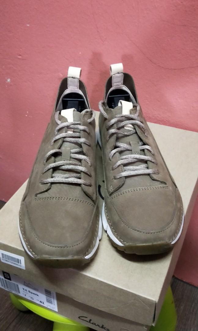 Clarks Tri Spark UK 7, Men's Fashion, Footwear, Sneakers on Carousell