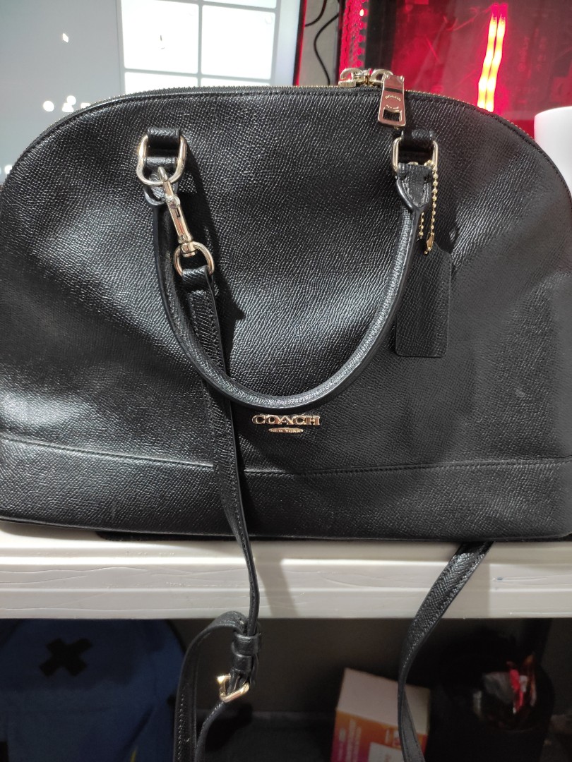 Coach Alma, Luxury, Bags & Wallets on Carousell