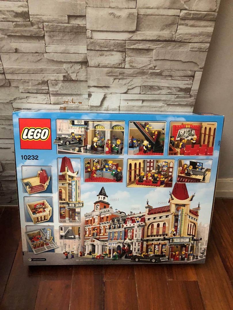 LEGO 10232 Creator Expert Palace Cinema, Hobbies & Toys, Toys & Games ...