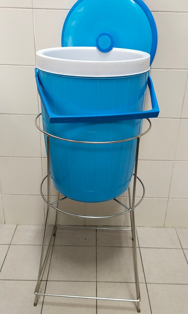 Rice container & stand, TV & Home Appliances, Kitchen Appliances, Other ...