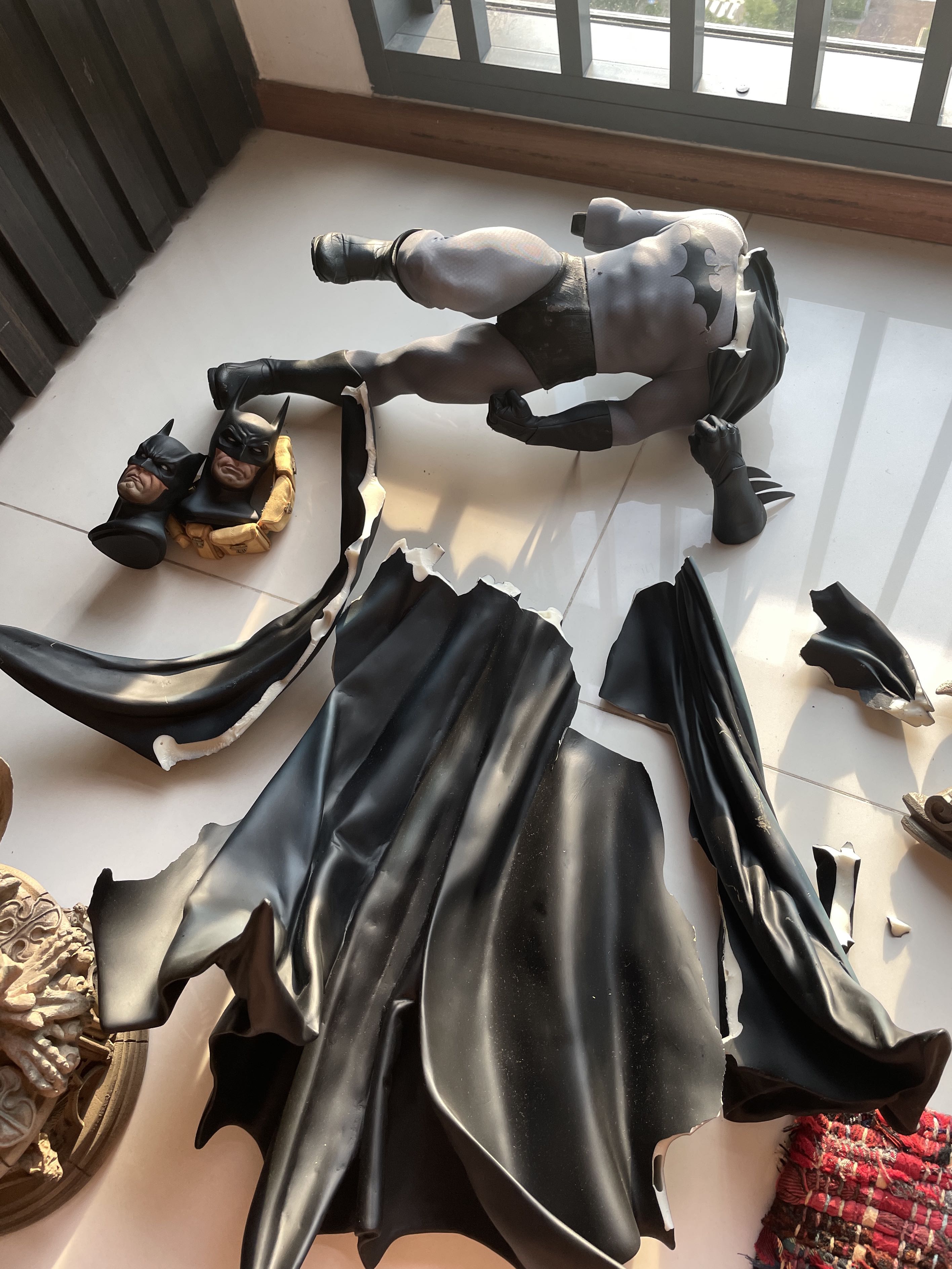 Sideshow Batman Premium Format - Broken into pieces, Hobbies & Toys ...
