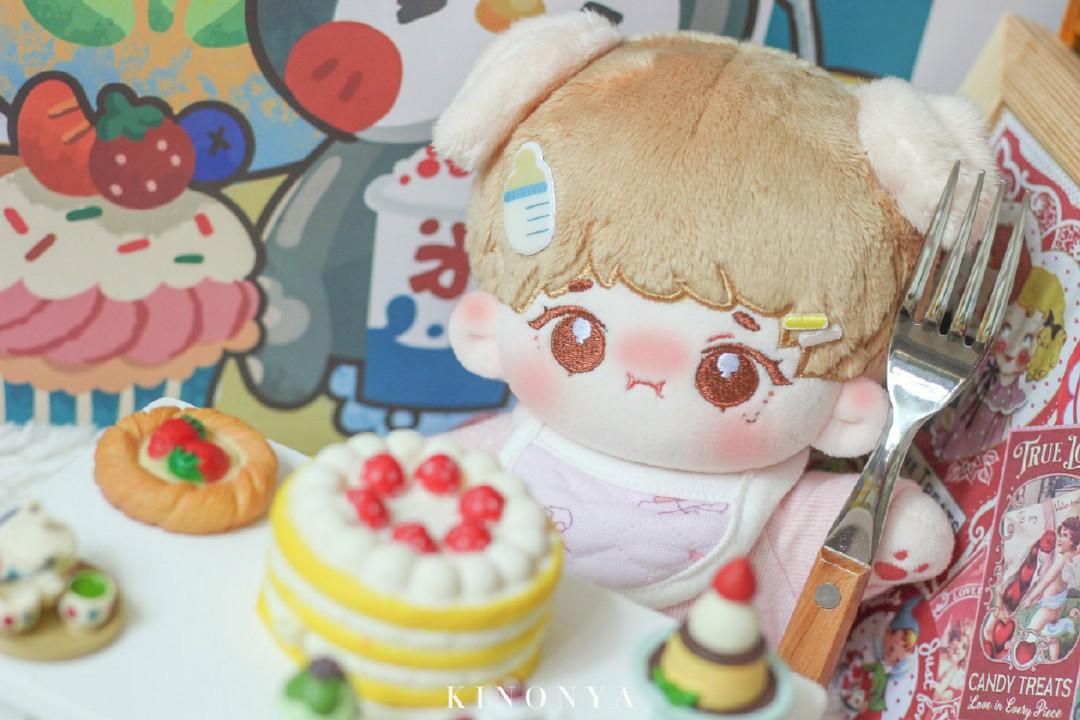 Taehyung Doll - [WTS] 20cm BTS Doll - Demon Tae and Piggy Tae Doll ...