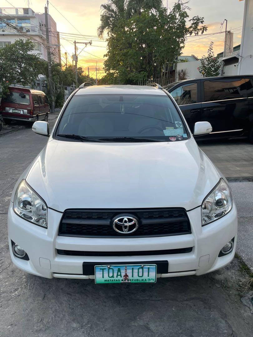 On hand 2012 Toyota RAV4 4x2 3rd Gen Facelifted model White Pearl Auto ...