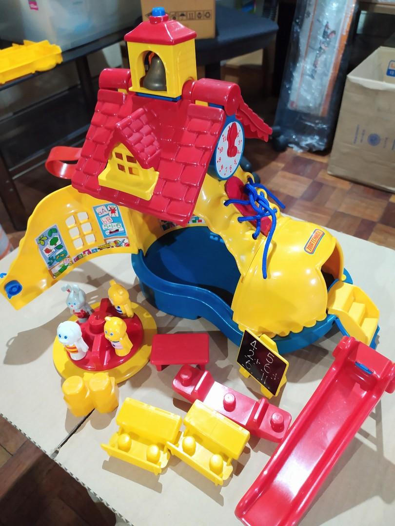 Vintage Matchbox play boot shoe house 1983, Hobbies & Toys, Toys ...