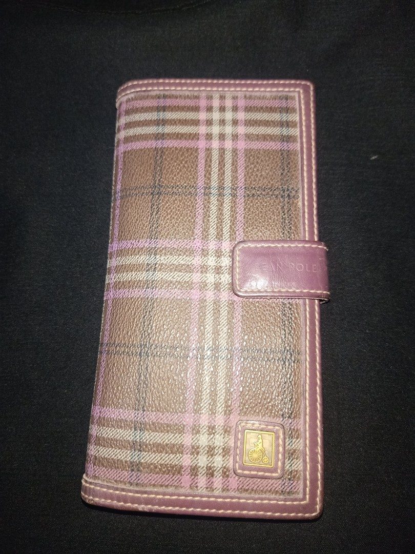 BEANPOLE Long Wallet on Carousell
