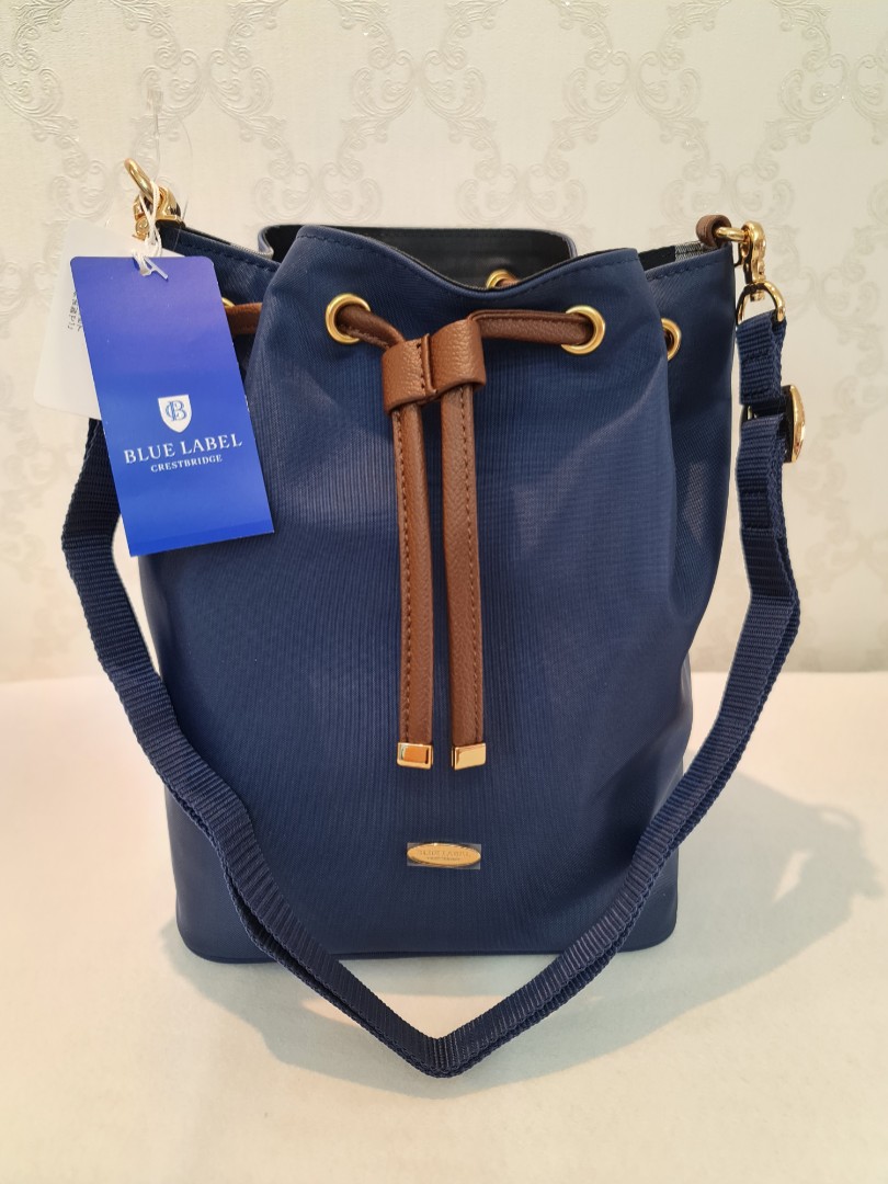 "AUTHENTIC" BLUE LABEL CRESTBRIDGE Japan Solid Nylon Bucket Bag Navy ...