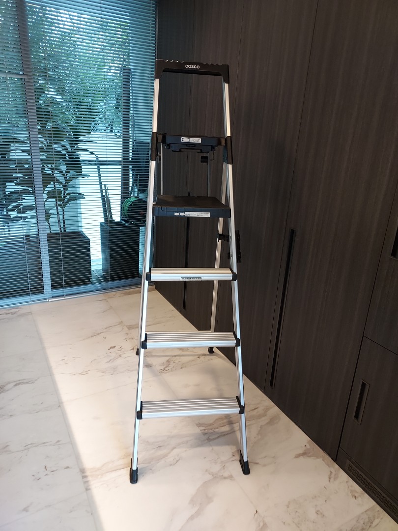 Cosco Heavy Duty 4 Steps Ladder, Furniture & Home Living, Home ...