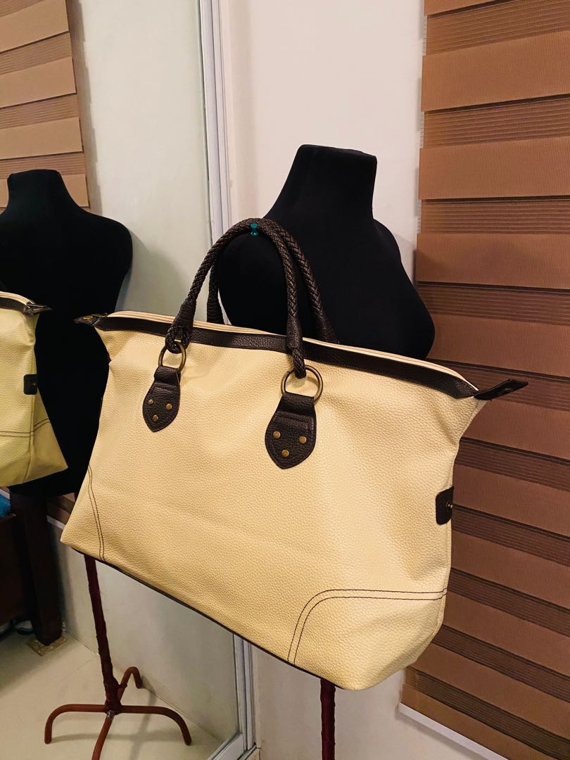 Estee Lauder Large Tote Bag, Women's Fashion, Bags & Wallets, Tote Bags ...