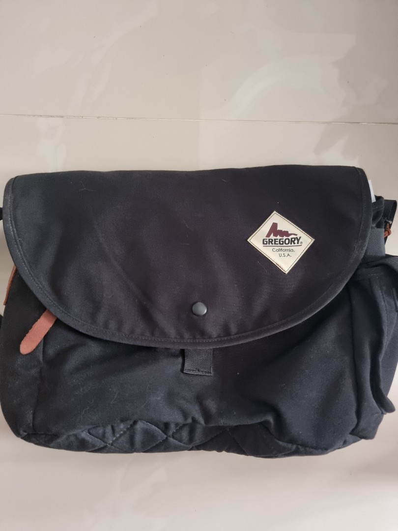 Gregory messenger bag, Men's Fashion, Bags, Sling Bags on Carousell