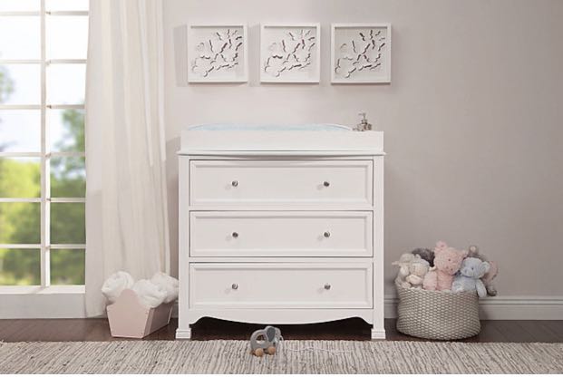 Hatchery Kalani 3 Drawer Dresser, Babies & Kids, Baby Nursery & Kids ...