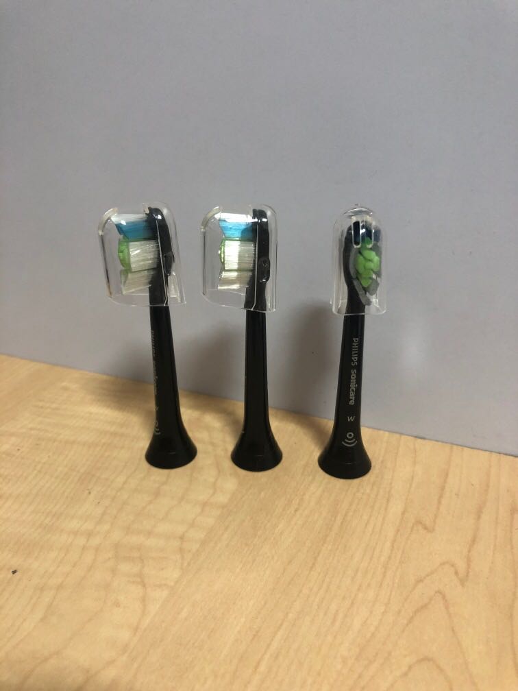 Phillips diamondclean toothbrush head x3, Beauty & Personal Care ...