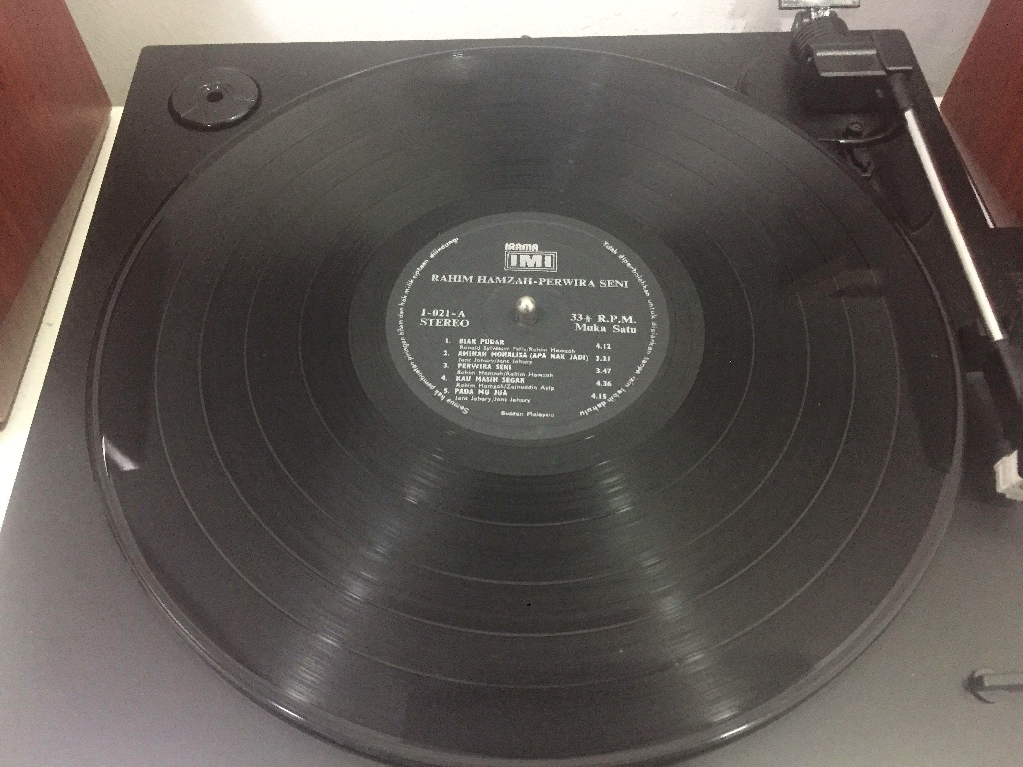 Rahim Hamzah LP Perwira Seni, Hobbies & Toys, Music & Media, CDs & DVDs ...
