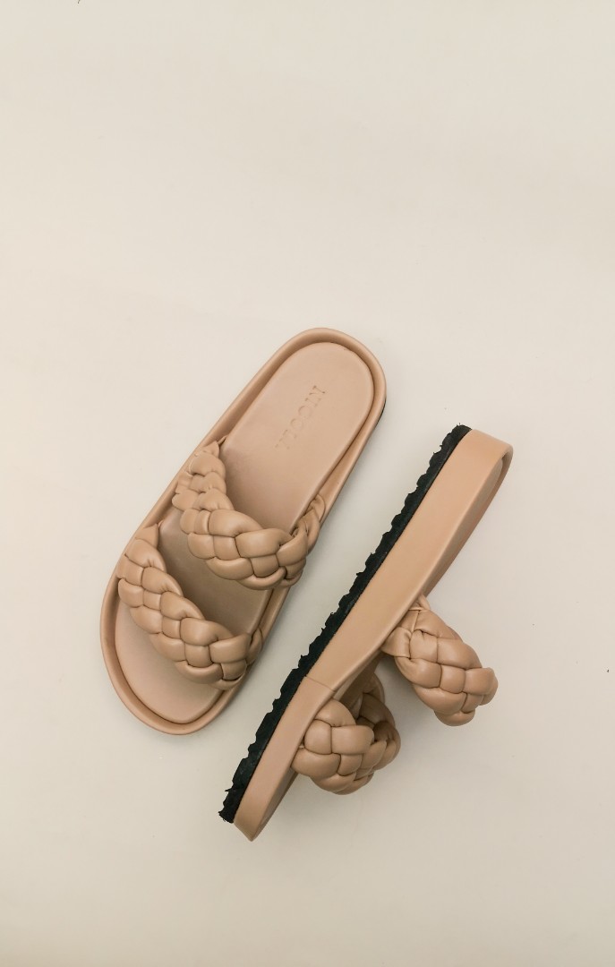 Slides with two braided straps / semi platform, Women's Fashion ...
