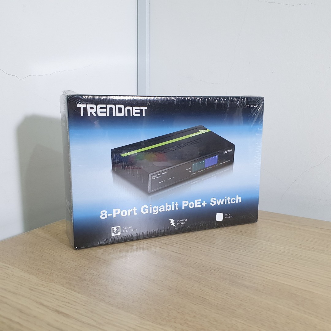 TRENDnet 8-port Gigabit PoE+ switch TPE-TG44g, Computers & Tech, Parts ...