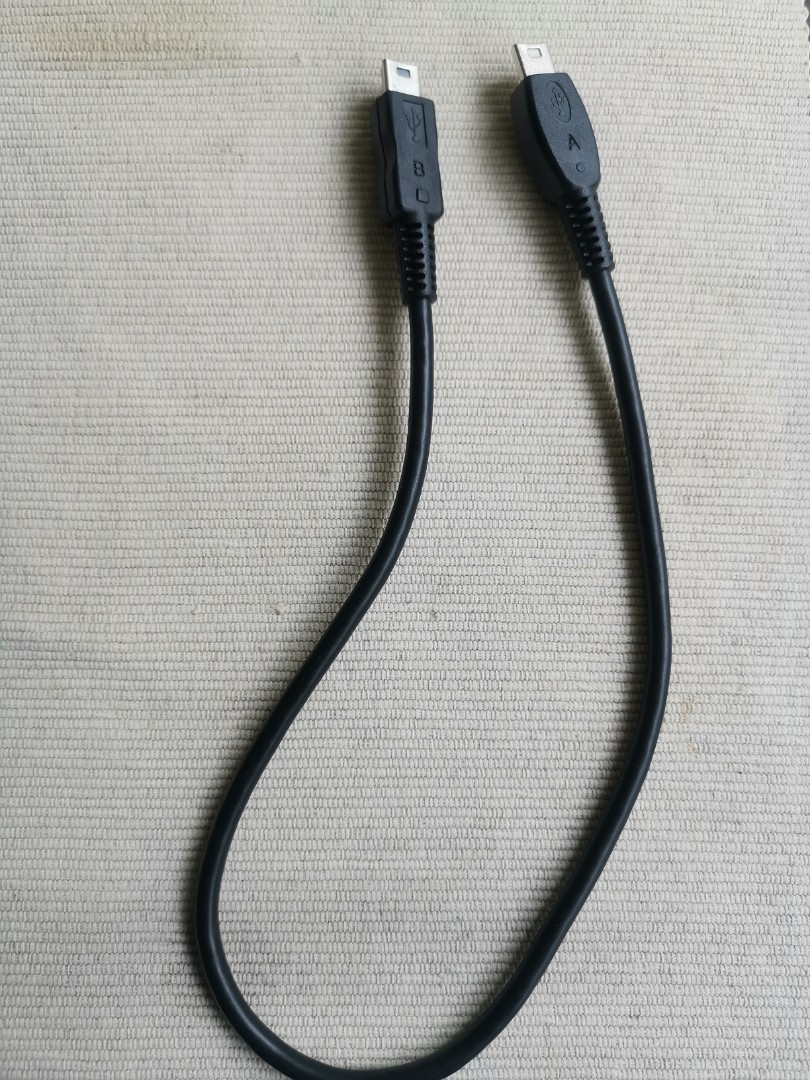 USB A to USB B join cable (38cm), Computers & Tech, Parts & Accessories ...