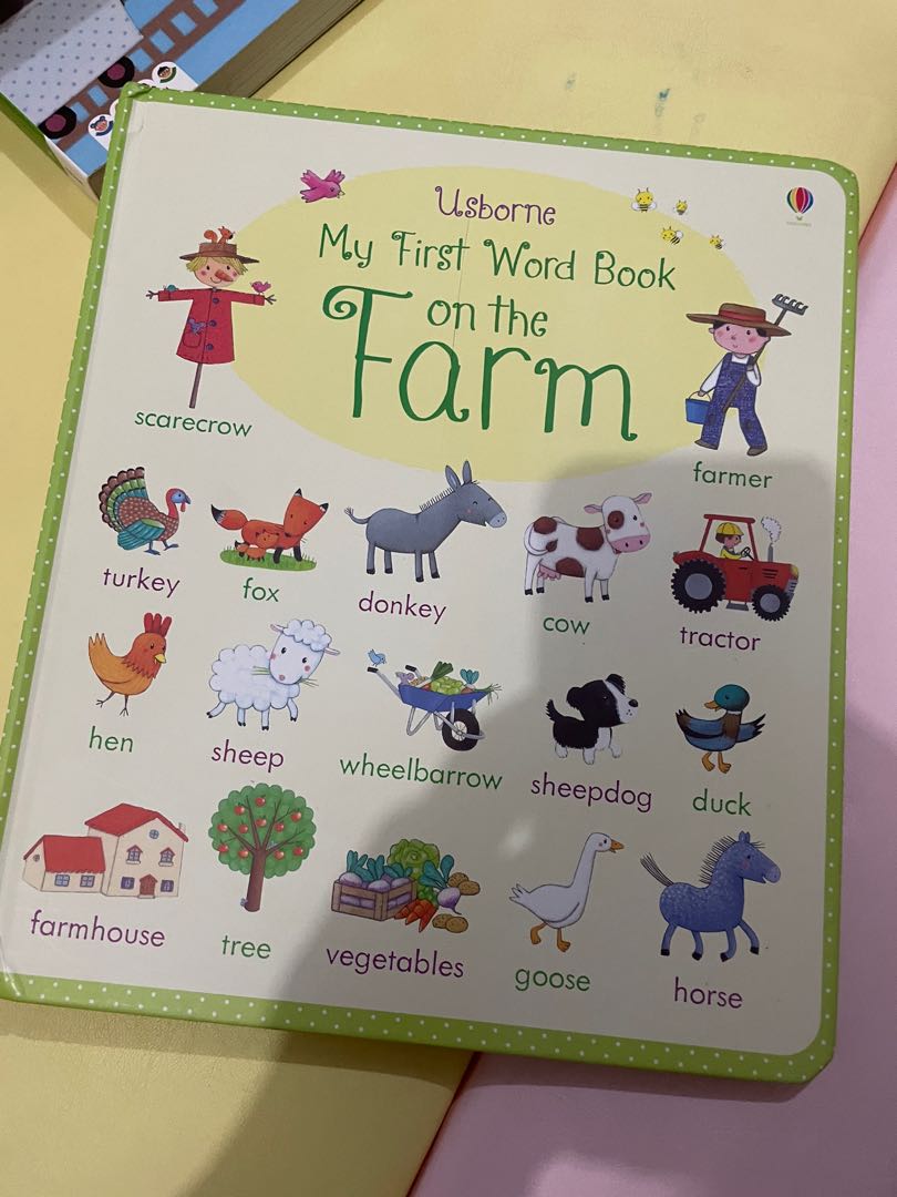 Usborne my first word book on the farm, 興趣及遊戲, 書本 & 文具, 小朋友書 - Carousell