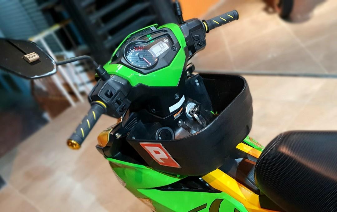 Yamaha Y15zr 2018 Green Hornet v1 y15 ysuku, Motorbikes on Carousell