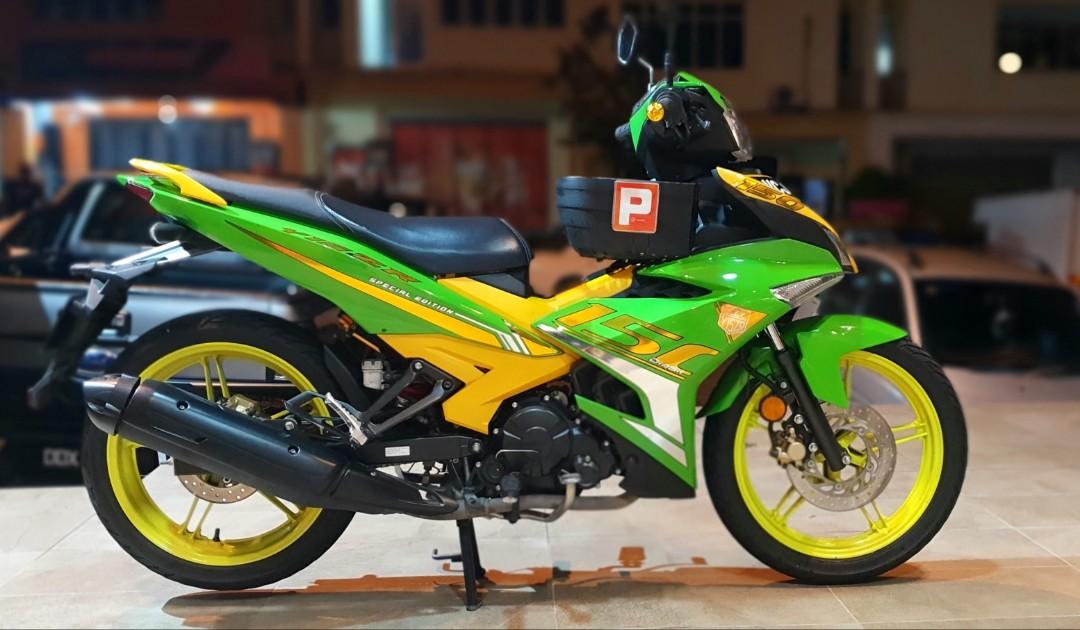 Yamaha Y15zr 2018 Green Hornet v1 y15 ysuku, Motorbikes on Carousell