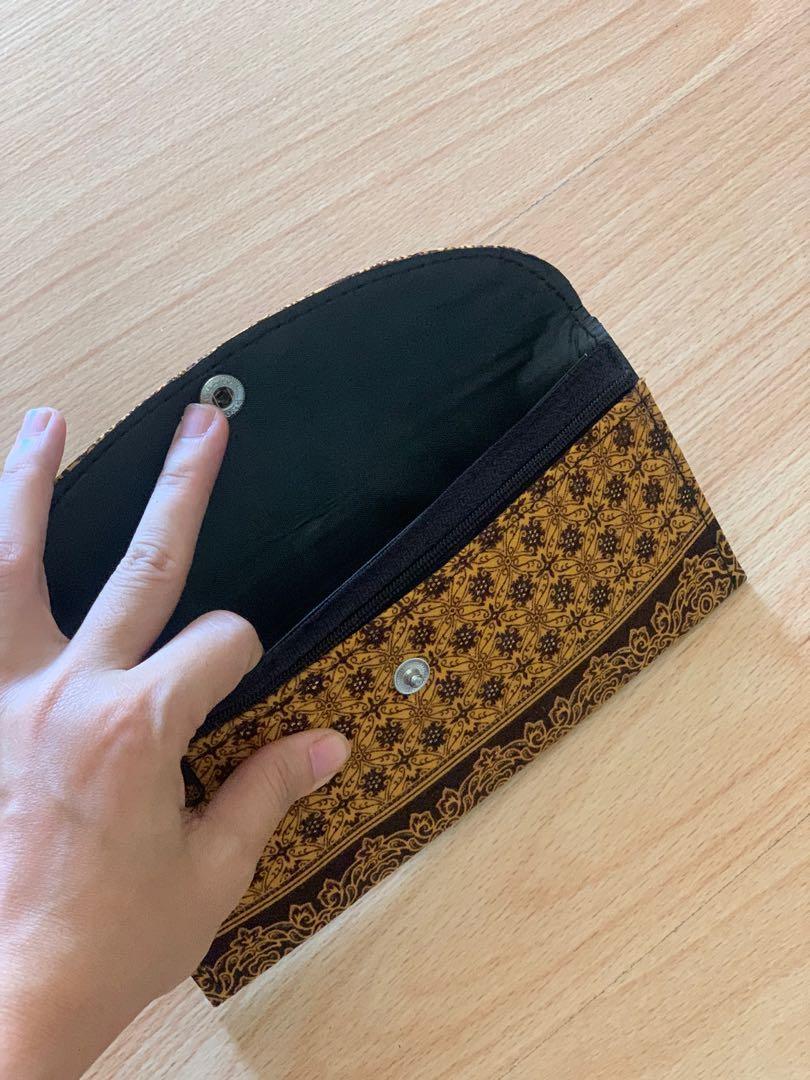 Batik Wallet, Women's Fashion, Bags & Wallets, Wallets & Card holders ...