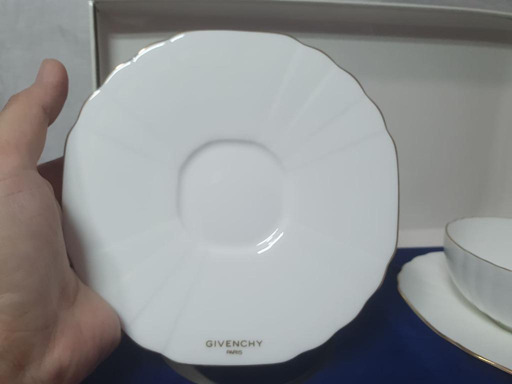 Givenchy widemouth cups and saucers White and gold design, Furniture ...