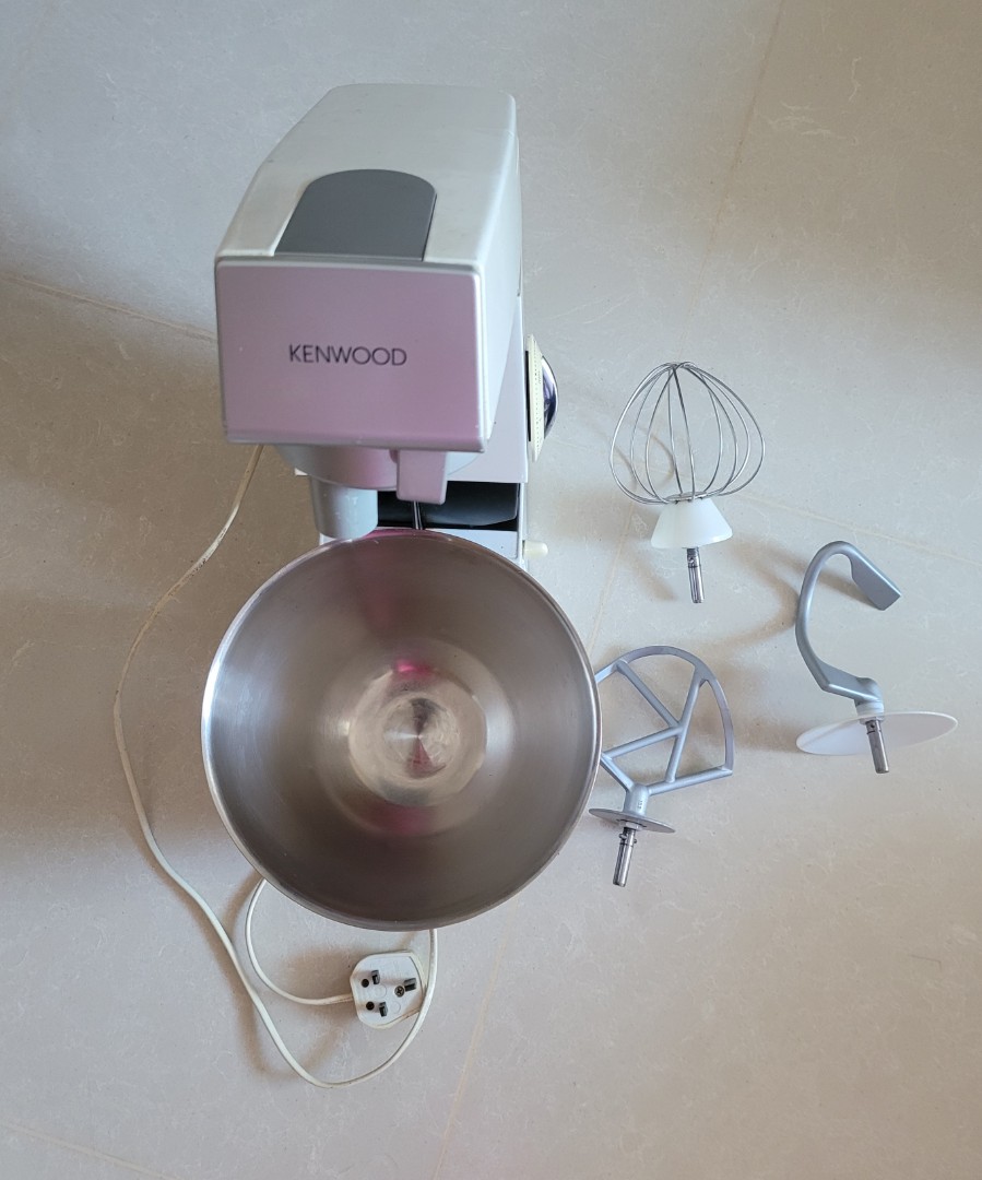 Kenwood Chef Classic Stand Mixer, TV & Home Appliances, Kitchen ...