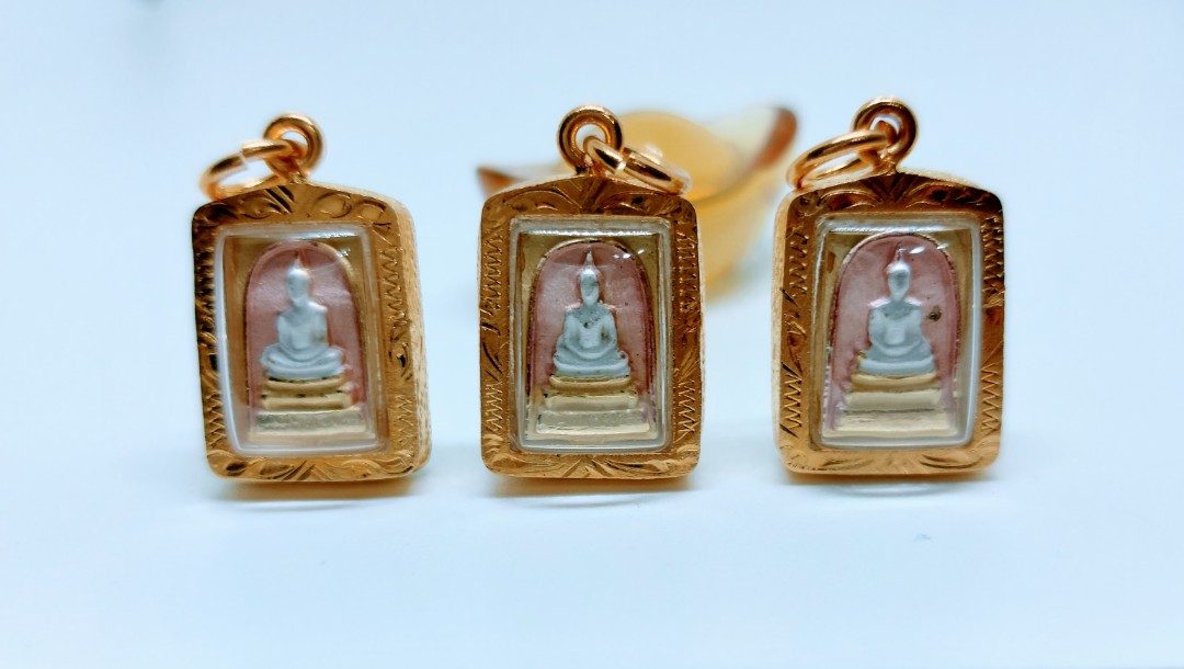Mini Somdej amulet from Wat Phra Kaew(ChiangRai), Hobbies & Toys ...