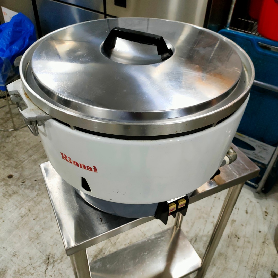 Rinnai rice cooker, Furniture & Home Living, Kitchenware & Tableware ...