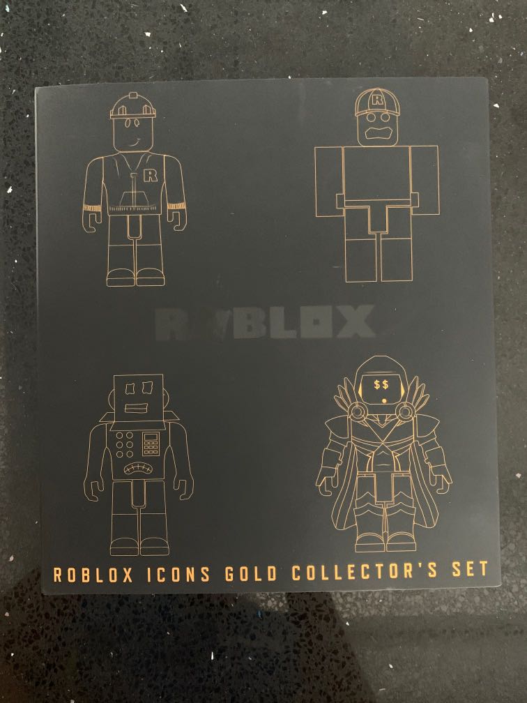 Roblox 15th Anniversary Gold Collector set toy Black Friday , Hobbies ...