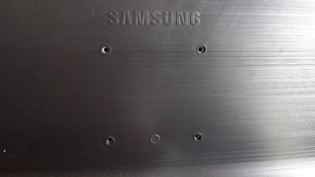 Samsung 19" Energy-efficient LED monitor S19C150F with Mega DCR ...