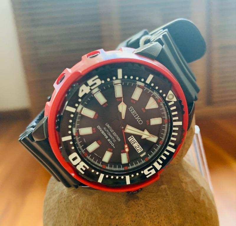 Seiko "Baby Tuna" SRP233 Red - Limited Edition 1,300 pieces worldwide ...