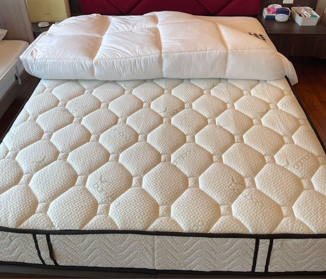 ***RESERVED*** Sleepy Night Mattress (Queen size) with FOC base ...