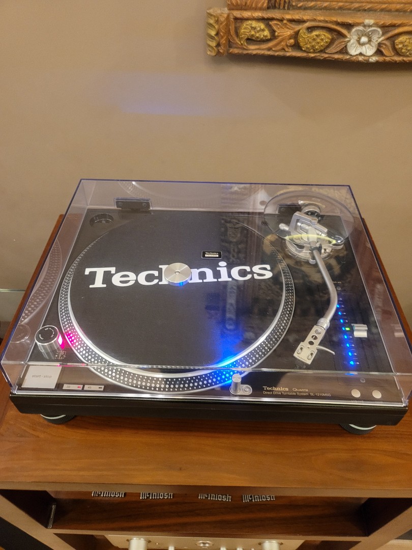 Technics (grandmaster) 1210 M5G turntable ., Audio, Portable Music ...