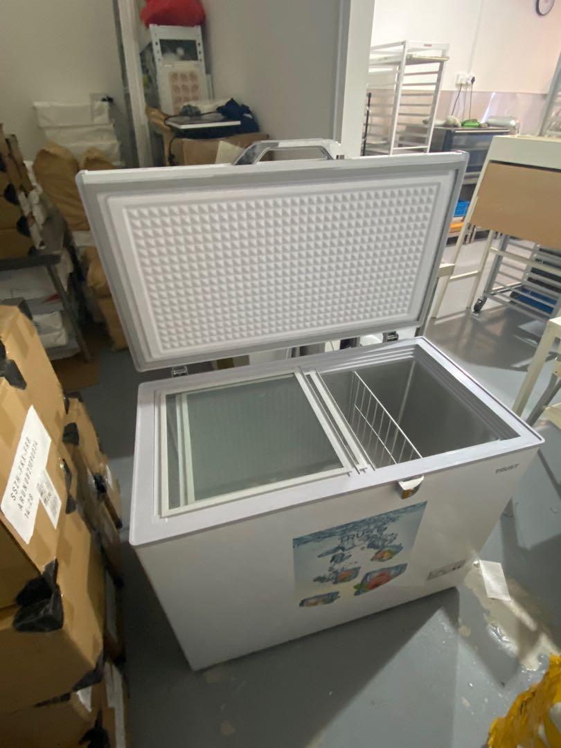 230L chest freezer, TV & Home Appliances, Kitchen Appliances ...