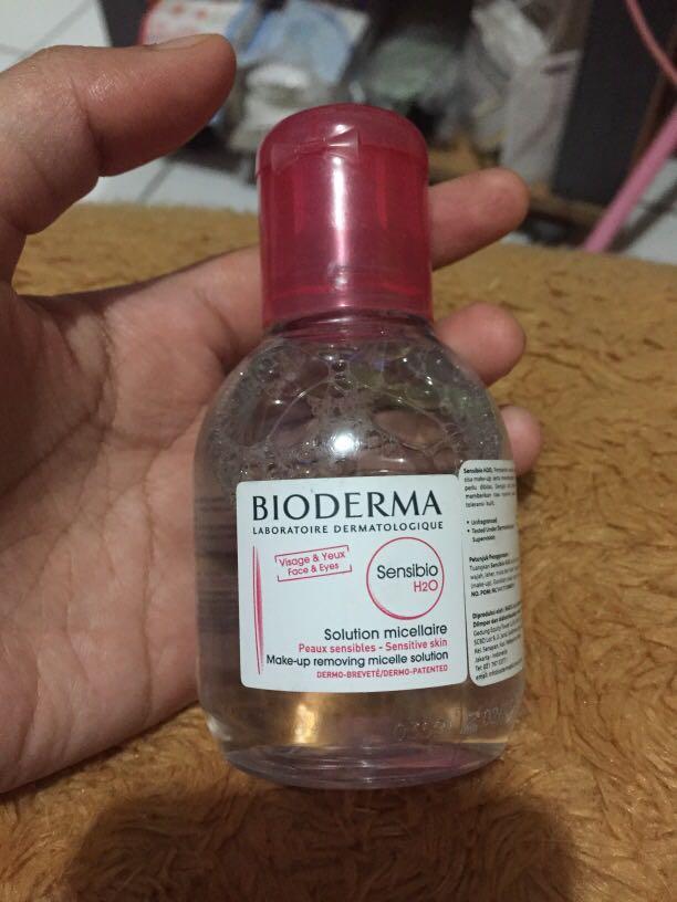 Bioderma sensibio H2O micellar water, Kesehatan & Kecantikan, Kulit ...