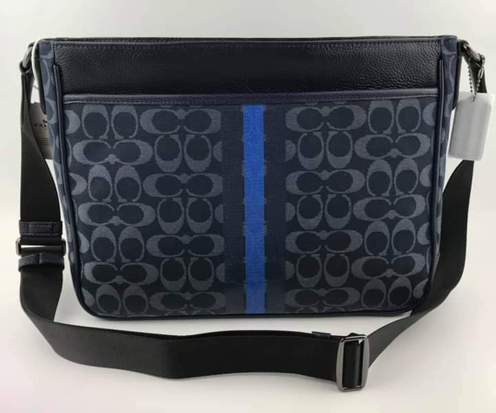 Coach Thompson Crossbody, Men's Fashion, Bags, Sling Bags on Carousell