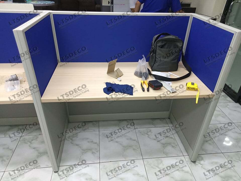 COMPUTER TABLE OFFICE PARTITION, Furniture & Home Living, Office ...