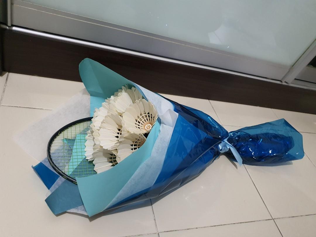 Creative special bouquet for badminton lovers, Hobbies & Toys ...
