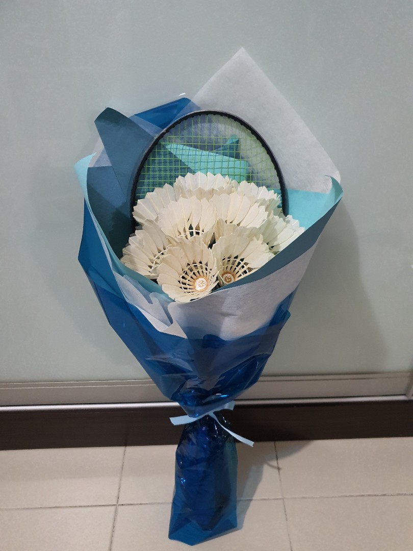 Creative special bouquet for badminton lovers, Hobbies & Toys ...