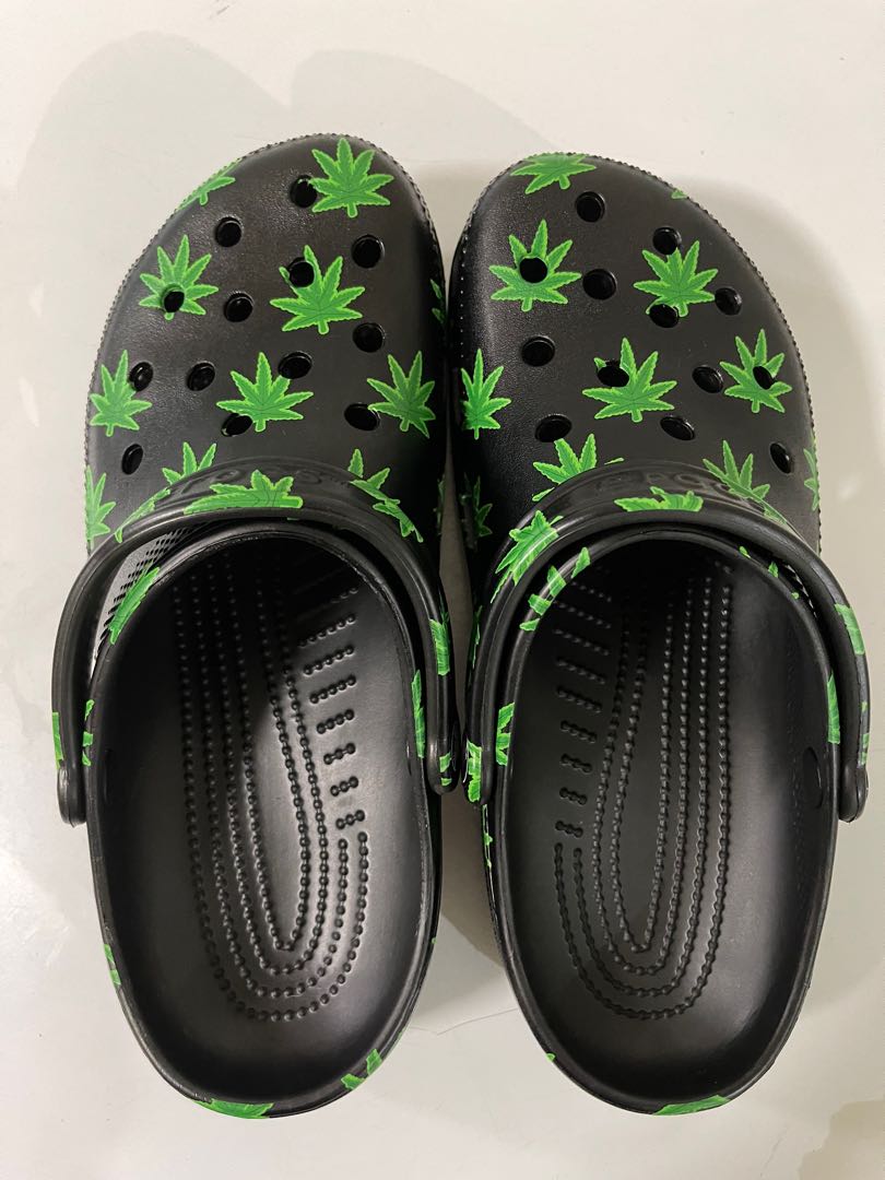 Crocs Classic Hemp Leaf Clog (Brand New), Women's Fashion, Footwear ...
