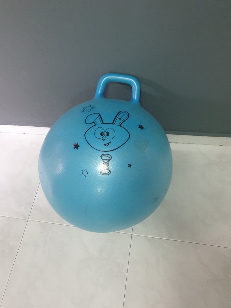 Decathlon Bouncy Ball, Hobbies & Toys, Toys & Games on Carousell
