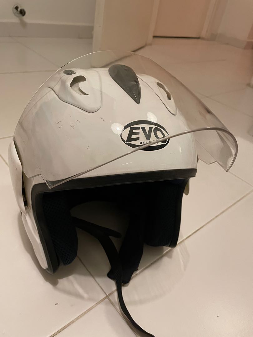 Evo helmet, Motorcycles, Motorcycle Apparel on Carousell