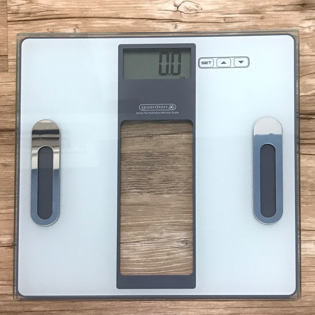 Guardian 5-in-1 Body Fat / Hydration Weighing Scale, Health & Nutrition ...