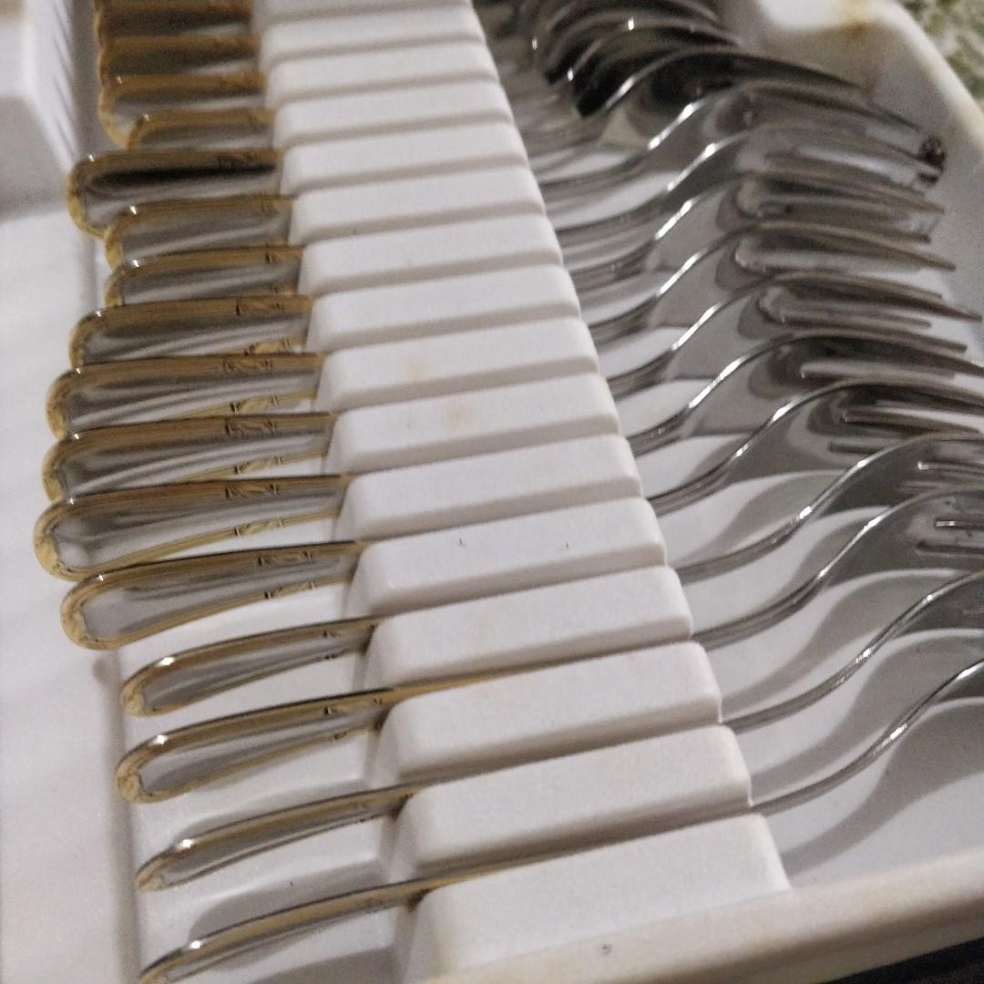 Inoxpran 24k gold plated cutlery set, Furniture & Home Living ...