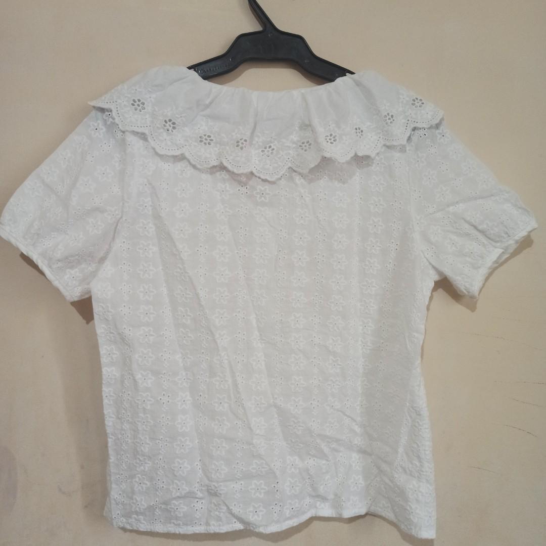 Korean White Islet top, Women's Fashion, Tops, Blouses on Carousell