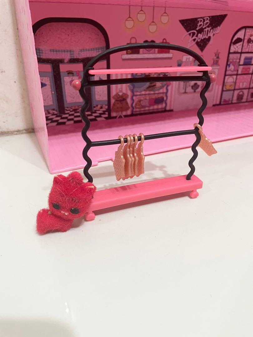 LOL Surprise 3-in 1 Pop Up Store Doll Stand Playset, Hobbies & Toys ...