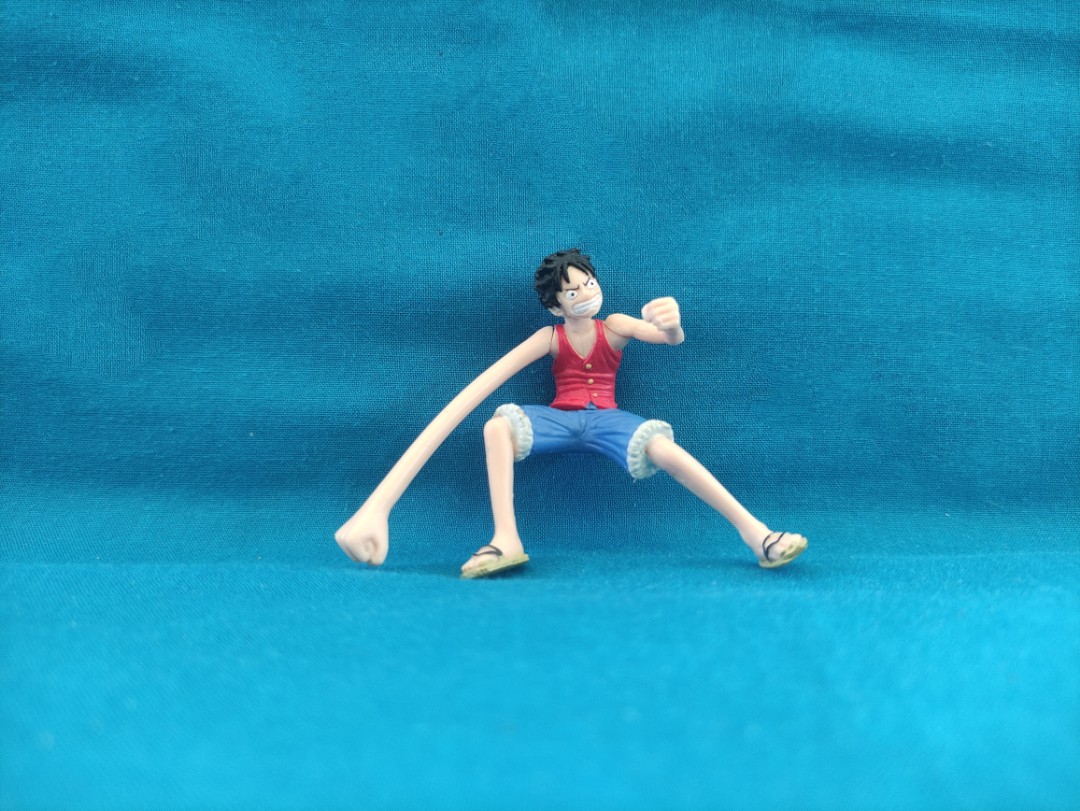 Luffy Ref Magnet One Piece Merch, Hobbies & Toys, Memorabilia ...